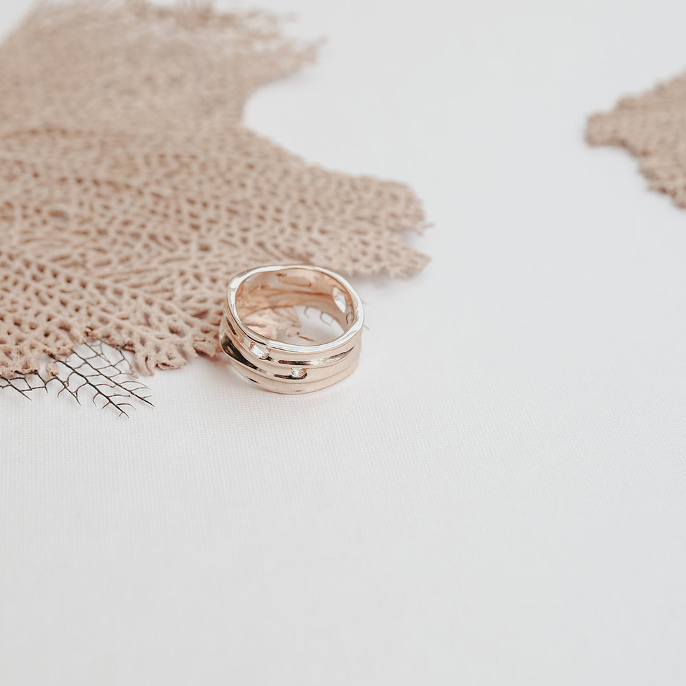 Fragment Ring in Gold